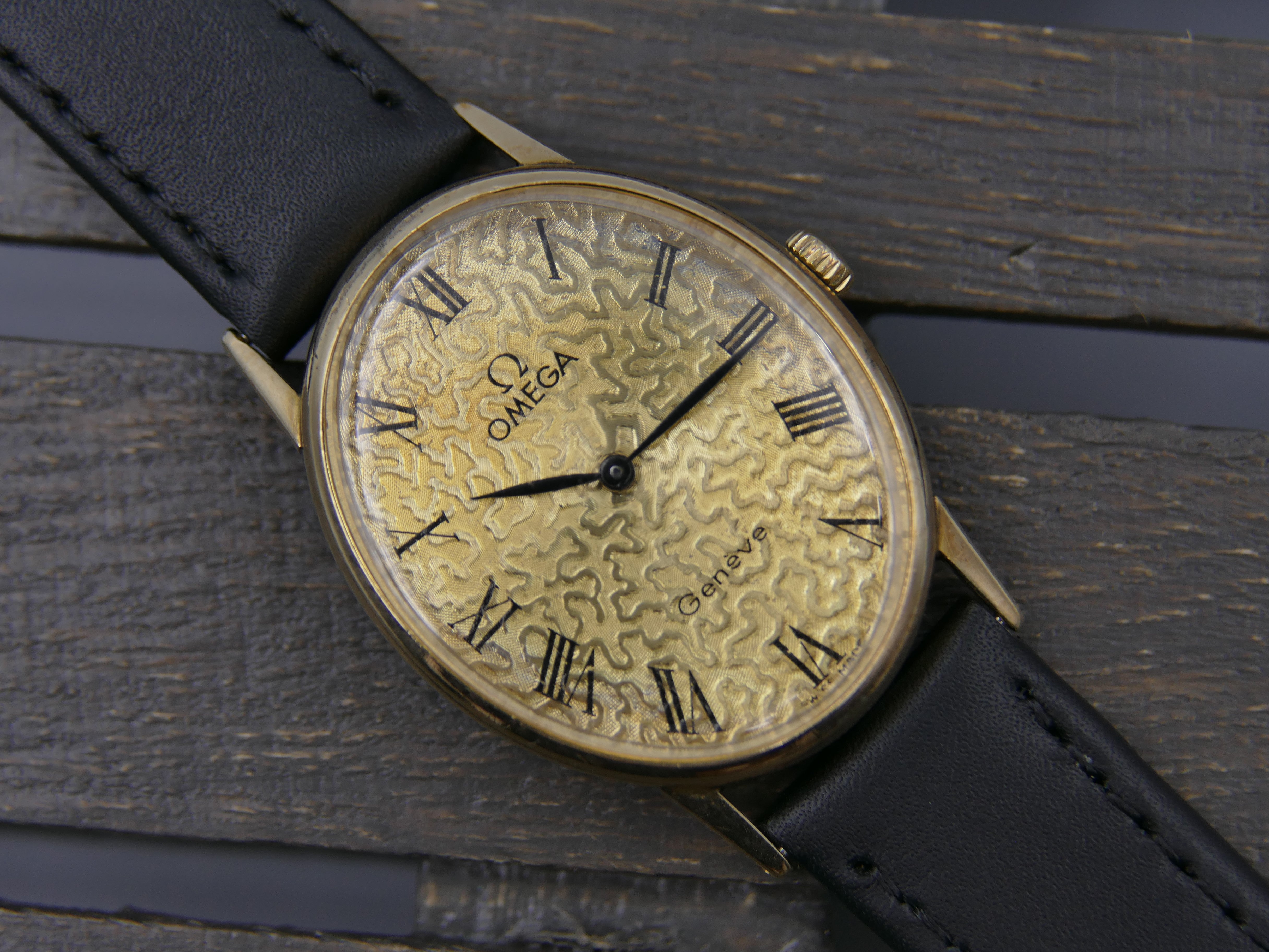 70s vintage Omega Geneve Ellipse ref 511.416 with Floral guilloché dia ...